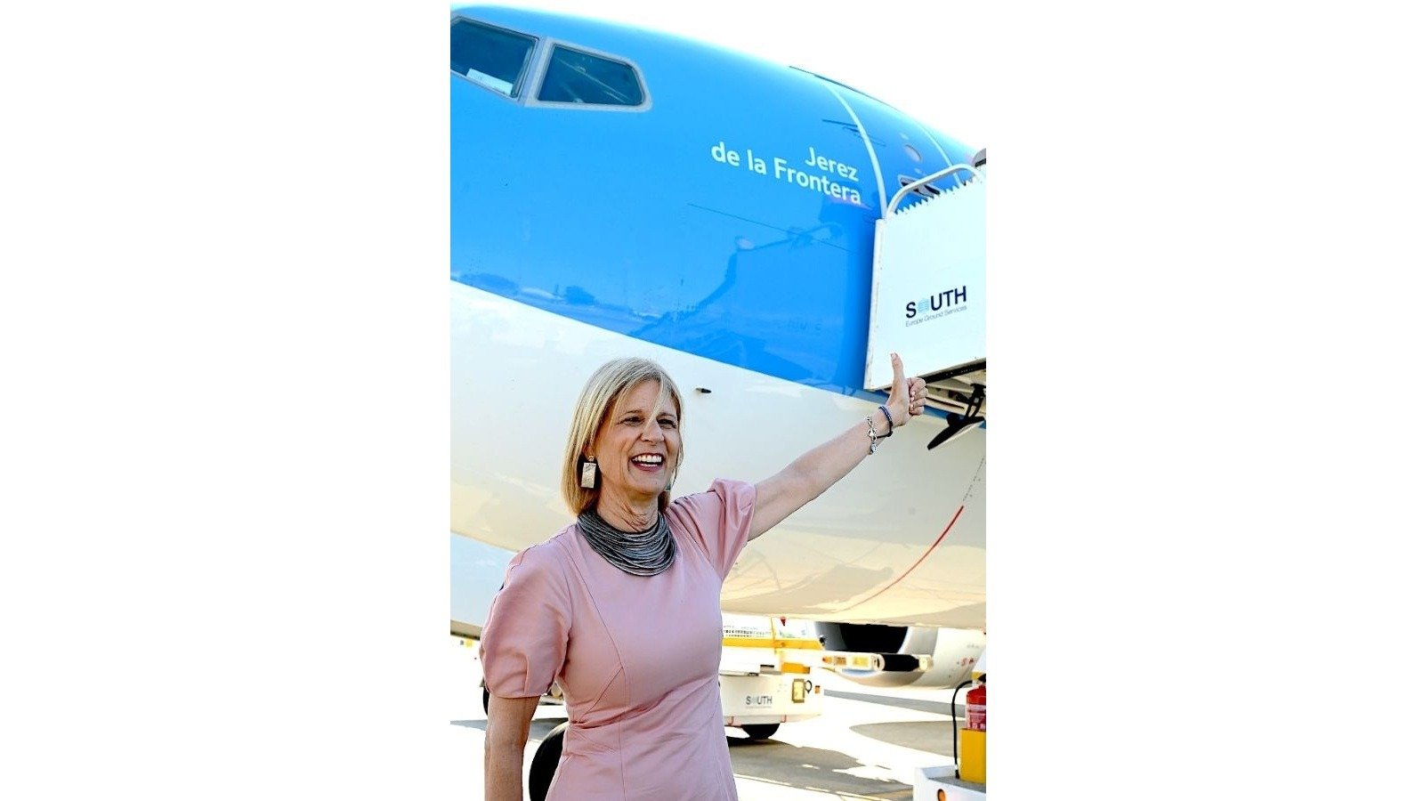 Bautizo de un avión TUI con el nombre de Jerez de la Frontera en el ...